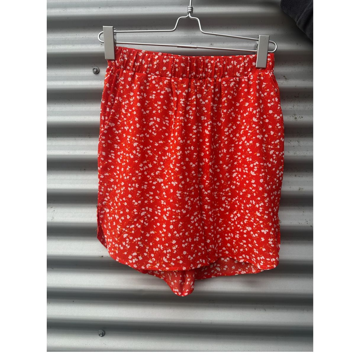 Valerie Shorts Cherry Tomato – Byasbæk
